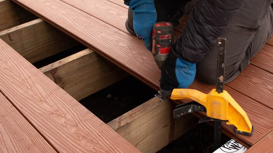 Chicago Deck Repair & Replacement Services